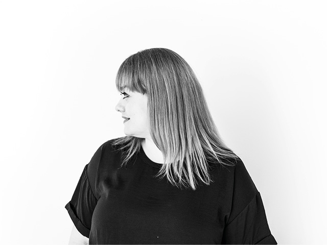 Maria Jung Left - Essencius